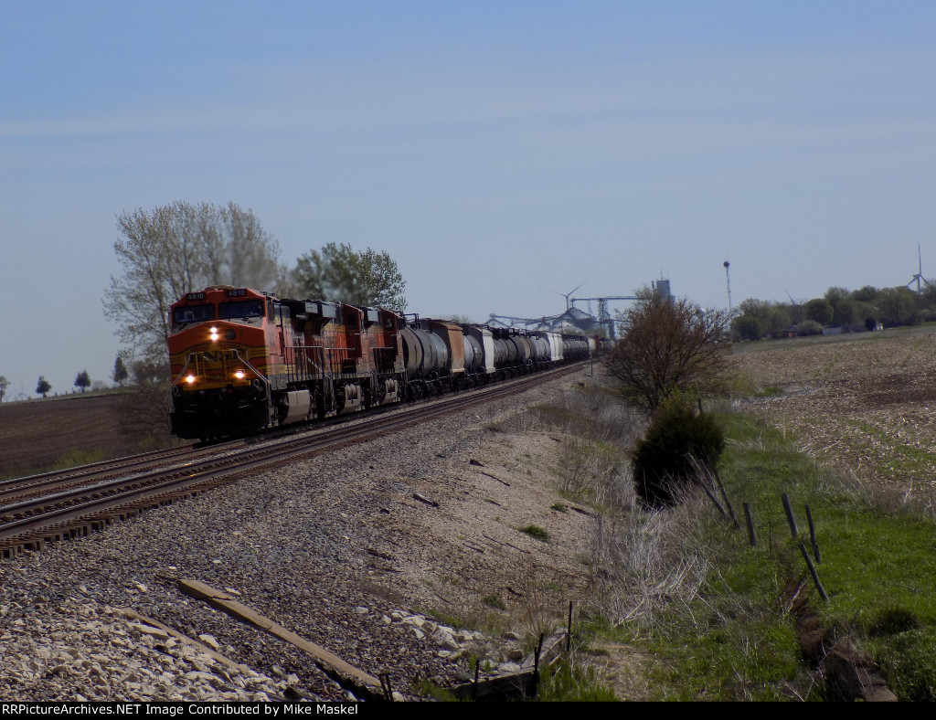 BNSF 4810